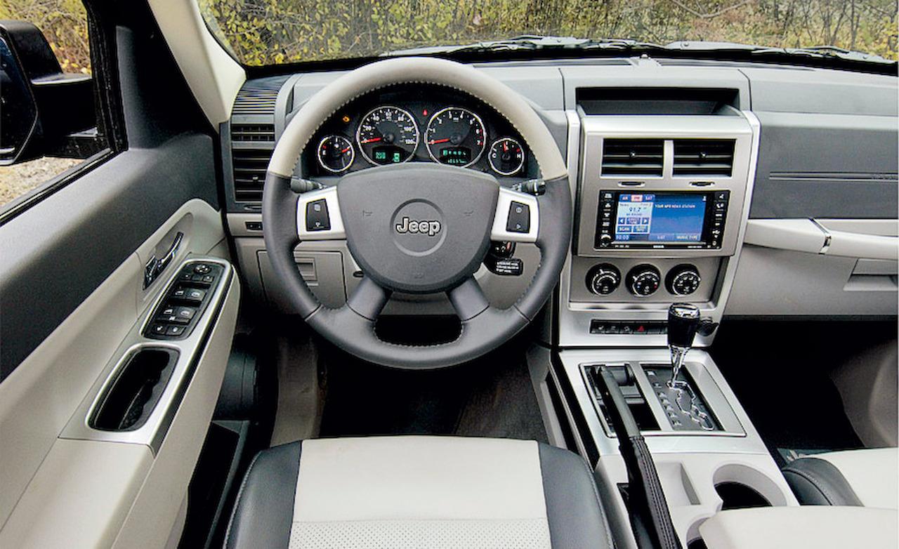 Jeep Liberty las especificaciones técnicas y el consumo de combustible